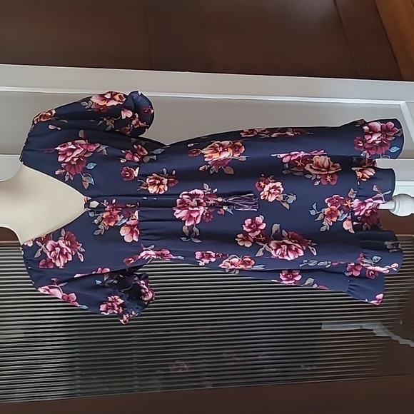 Xhilaration | Dresses | Xhilaration Floral Print Vee Neckline With Tie ...